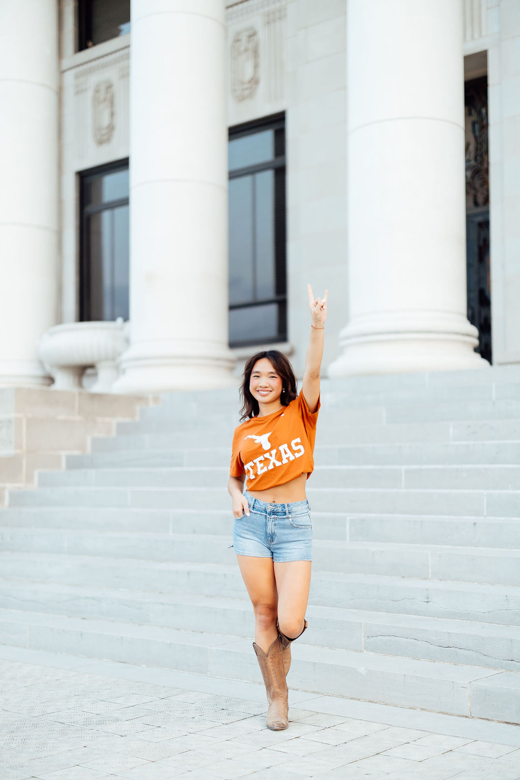 Getting Ready and What to Expect for Your Senior Session - hcm.photos